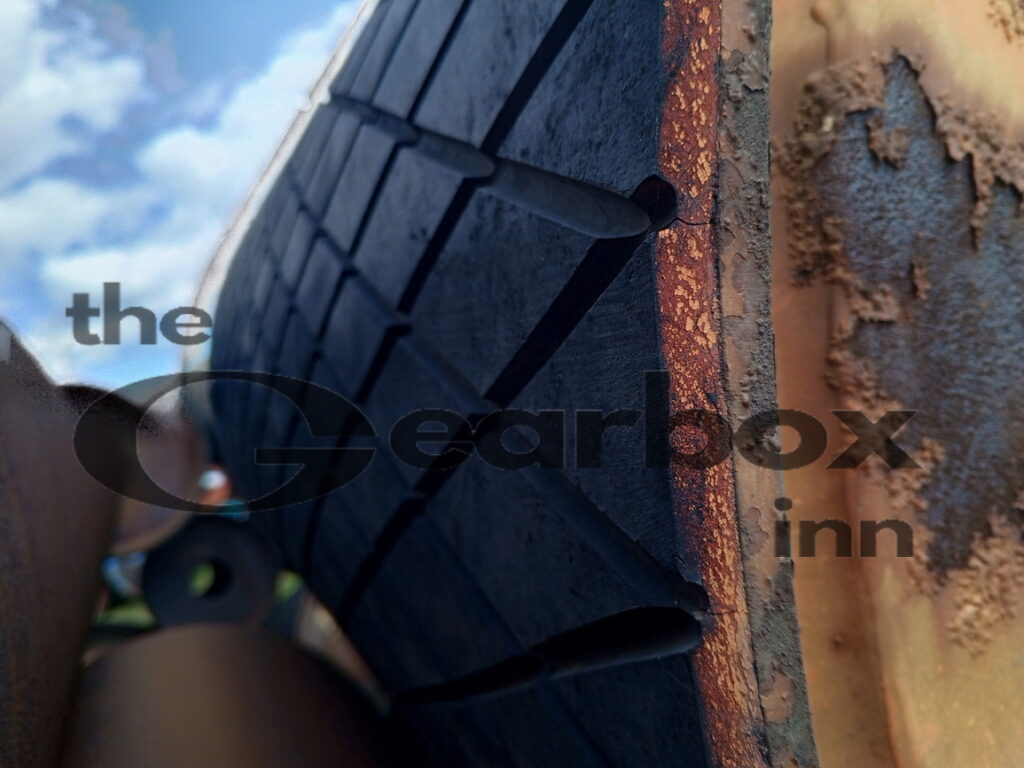 CONVEYOR PULLEY 1130 X 790 (F046) - The Gearbox Inn